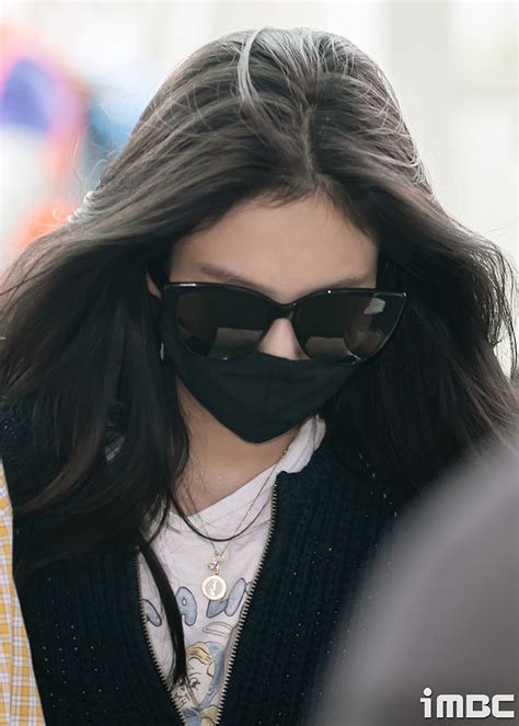 움짤 지수 리사 로제 제니 블랙핑크 완전체 셧다운