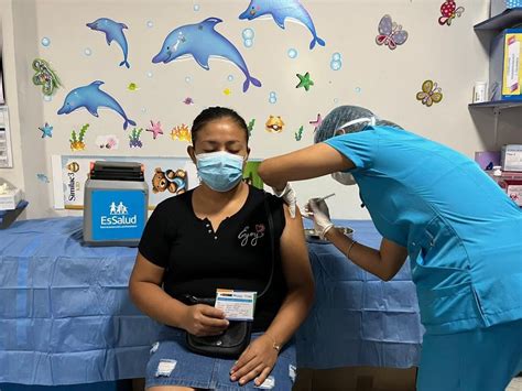 Essalud Perú On Twitter Essalud Lambayeque Vacunó A Cerca De 6000