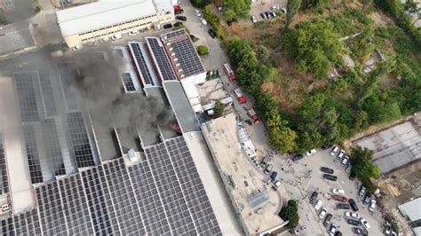 Пожар гори в производствена сграда в Пловдив Nova