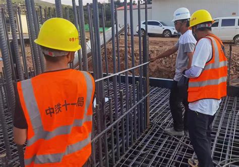 中铁十一局集团陆寻高速首个高墩承台顺利浇筑 中国交通网 Traffic in China