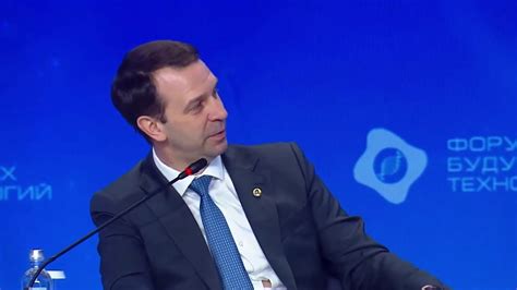 Директор ОИЯИ Григорий Трубников выступил модератором дискуссии вместе с Президентом РФ Youtube