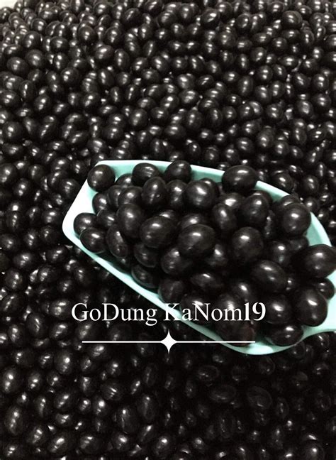 มีของแถม เม็ดช็อกขนมปังสอดไส้และเคลือบช็อคโกแลต ช็อคบอล น้ำหนัก 430 กรัม กรอบ กรุบๆ อร่อย เคี้ยว