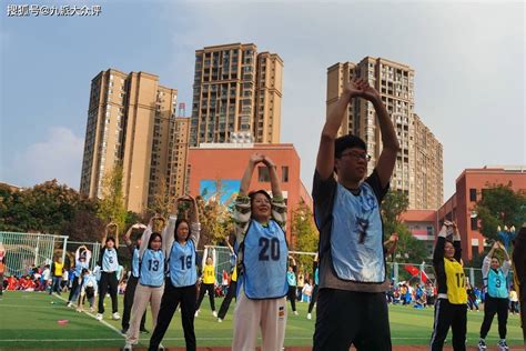 彭山区实验小学开展2022年秋季教师体质检测运动会测试工作进行