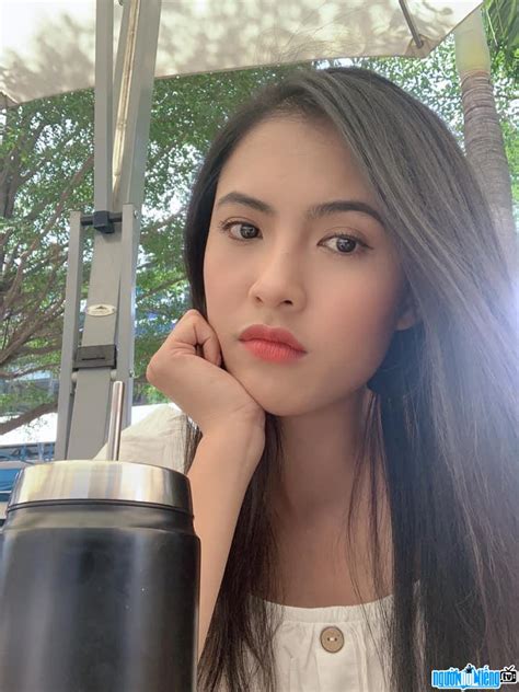 Diễn Viên Kiều Khanh