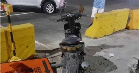 酒駕上路！高雄男騎無牌車自摔「滿身傷」 路人速拔鑰匙阻竄逃 社會 Ctwant