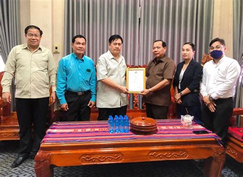 ໃນຕອນບ່າຍ ພະແນກອຸດສາຫະກໍາ ແລະ ການຄ້າ ແຂວງສະຫວັນນະເຂດ Facebook