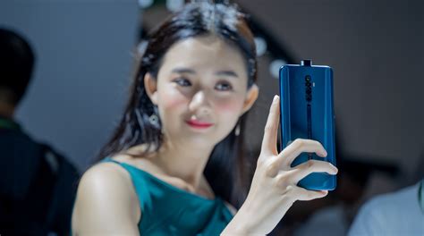 Y L L Do T I Sao N N Mua Oppo Reno F Thi T K Nh Cao Camera C C Ch T V C N G N A