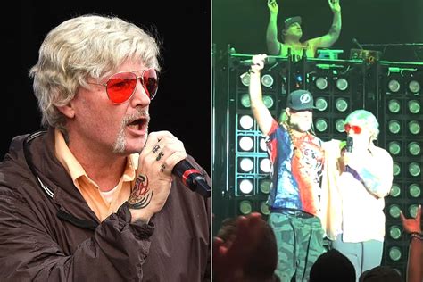 Limp Bizkits Fred Durst Debuts Updated Look At First 2022 Show