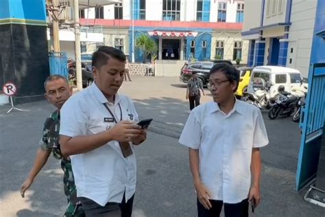 Profil Lengkap Mantan Camat Gajahmungkur Semarang Yang Viral Ade Bhakti