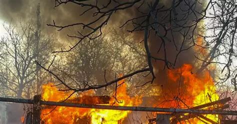 Пожежа та пошкоджені будинки наслідки атаки БпЛА на Миколаївщині Читайте на Ukr Net