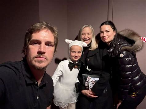 Jay And Silent Bob Star Jason Mewes Performs At Daughters Nutcracker