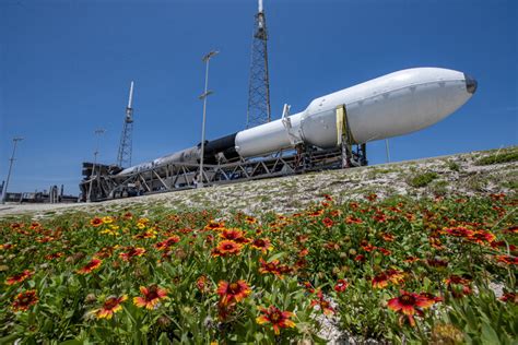 Esa Euclid