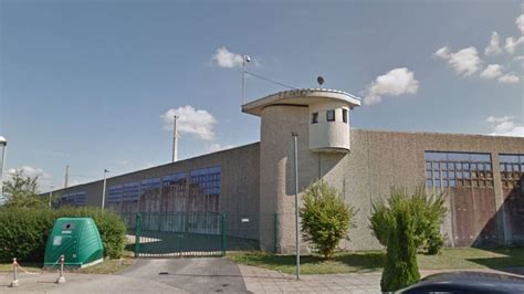 Epinal Suicide En Prison Dun Policier Soupçonné De Pédophilie Le
