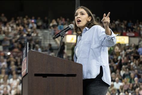 Aoc Brings Fire In Ruby Red America 12 000 Show Up To See Her And