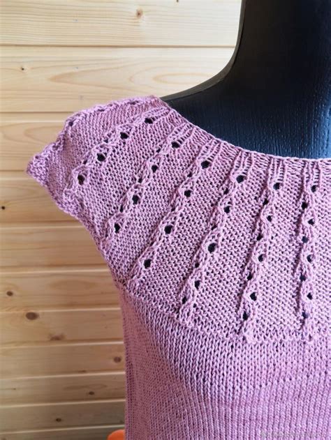 Вязание кокетки спицами сверху схемы с фото и описанием для новичков Пошаговый мастер класс