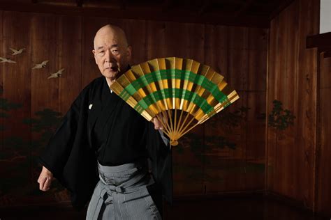 「古典芸能を味わう」観世流能楽師橋本擴三郎 仕舞の鑑賞と能楽のおはなし 体験 京都の寺院神社で上質な伝統文化や食の体験を提供する、社寺楽