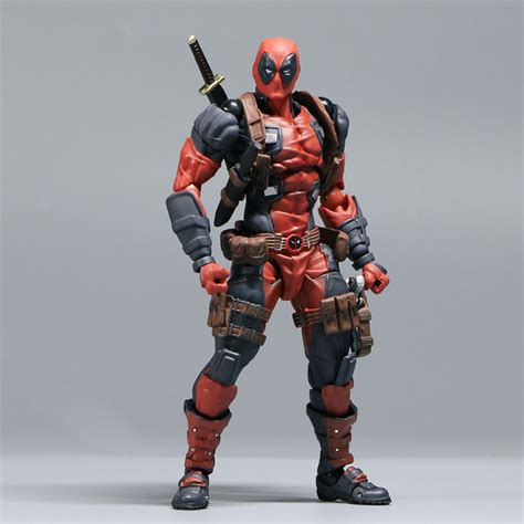 Фигурка Дэдпул / Deadpool Обновленная версия (16см) - купить с ...
