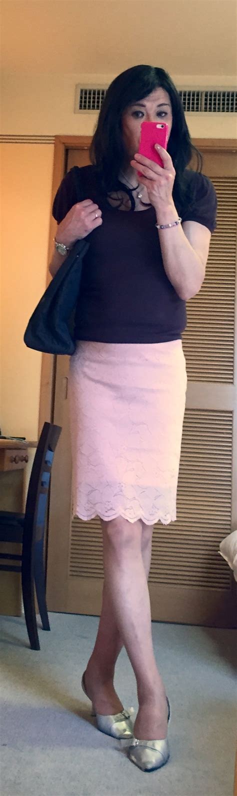 少しエッチなスレンダー熟女装子 奈緒美 1390068 405 1