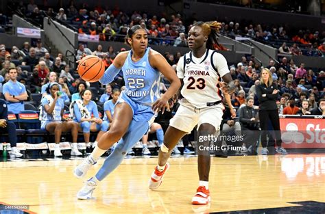 Deja Kelly Of The North Carolina Tar Heels Drives To The Basket News