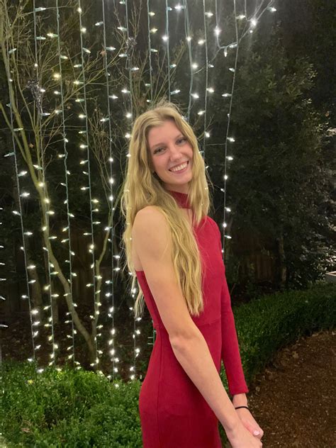 Jenevievemt Maxim Cover Girl