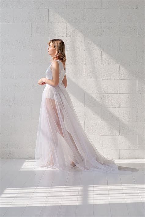 Fiona Detachable Tulle Overskirt Skirt With A Bow In The Back