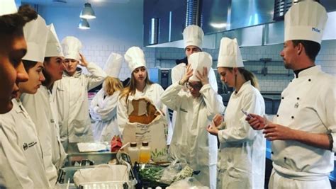 10 Klasses Skolen I Fredensborg Inviterer Til åbent Hus Ugeavisendk