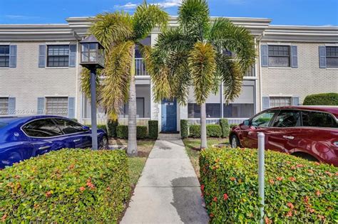 170 Cypress Club Dr Apt 729 Pompano Beach Fl 33060 ®