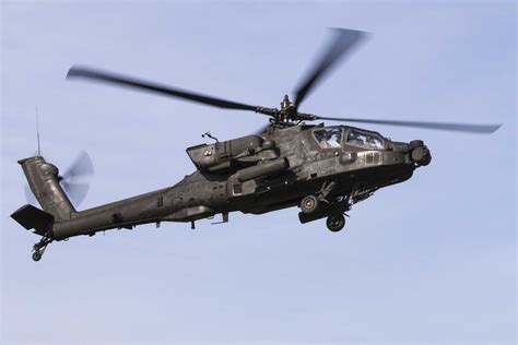 美國陸軍2架阿帕契直升機墜毀 4名機組人員下落不明 中天新聞網