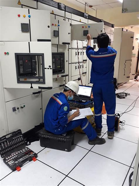 PROTECTION RELAY TRANSDUCER METERING