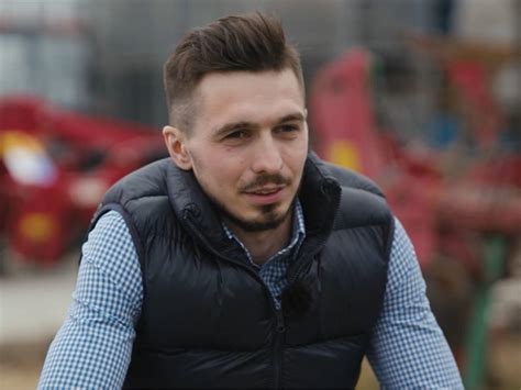 Rolnik szuka żony 10 Dariusz w ogniu pytań Zdradził co w sobie