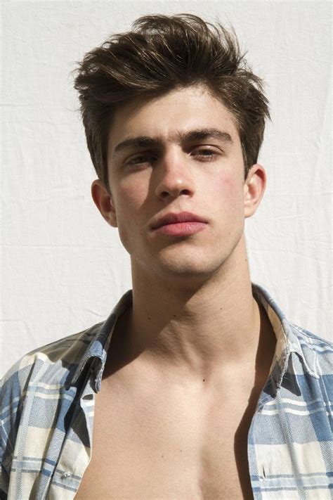 Tobias Pulido By Maximiliano Yoguel Vanity Teen 虚荣青年 Lifestyle And New