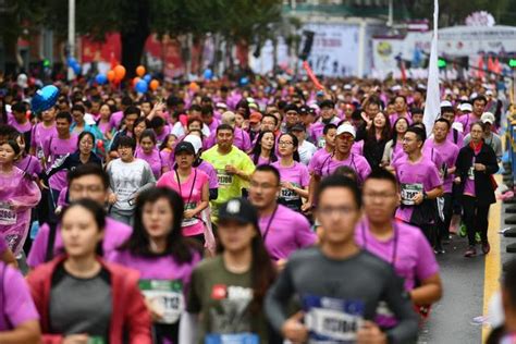 2018哈尔滨国际马拉松激情开跑 3万人现场精彩瞬间 搜狐大视野 搜狐新闻