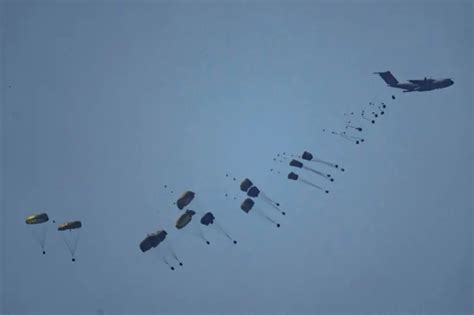 加薩空投物資驚傳砸到人！至少5死10傷