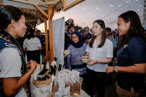 Kemenparekraf Pesta Rakyat Labuan Bajo Street Carnival Sukses Gerakkan