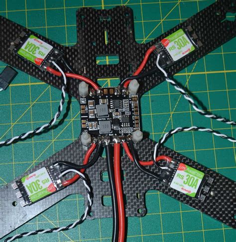 Best ESC For Quadcopters Buying Guide And Info