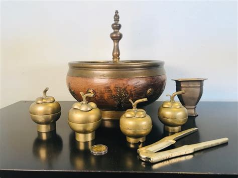 Sirih Set With 6 Accessories Including Pair Of Betel Catawiki