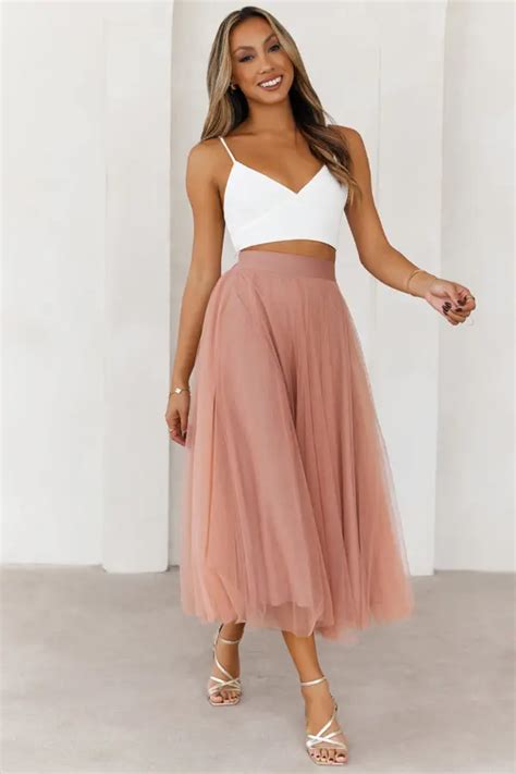 Summer Skirt Outfits Stylish And Breezy Looks