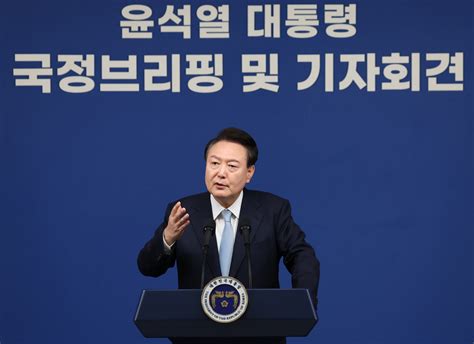 일문일답 외교안보 尹 지도자 바뀌어도 한미일 협력 체계는 지속 뉴라이트 뭔지 잘 몰라”