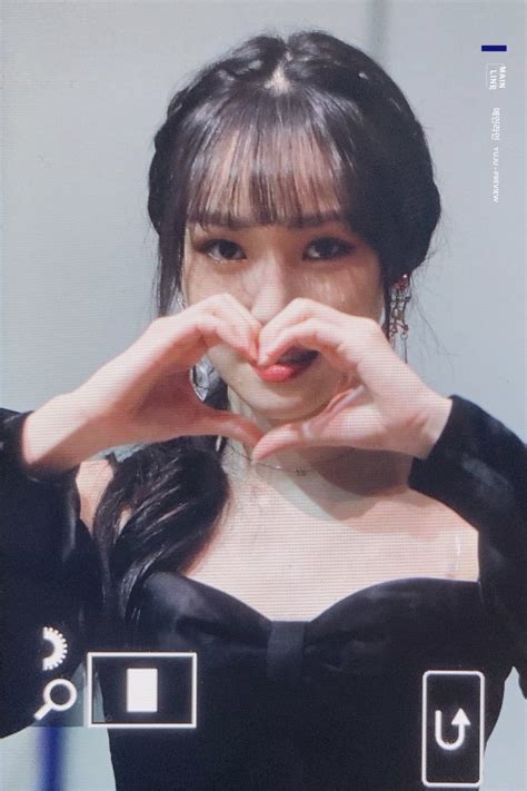 191115 오사카 팬사인회 유주 프리뷰 ️ ️ ️ 여자친구 Gfriend 유주 Yuju Gfrdofficial 여자