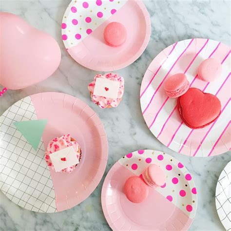 일회용 종이 접시 7 인치 종이 접시 아기 신부 샤워 웨딩 생일 세례 파티 케이크 접시 일회용 접시일회용 파티 식기 Aliexpress