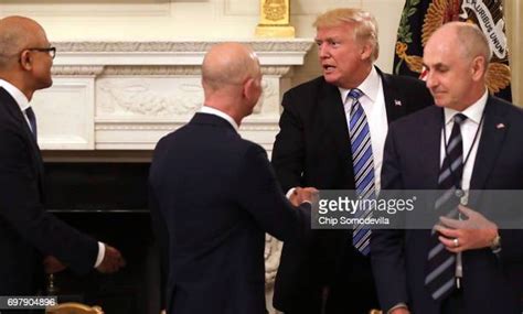 Jeff Bezos Donald Trump Photos And Premium High Res Pictures Getty Images