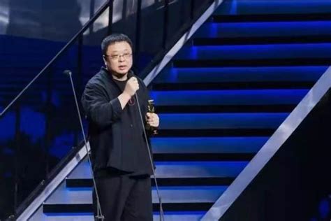36氪独家｜罗永浩从交个朋友拿走“天价”分手费，将进军ar行业 36氪