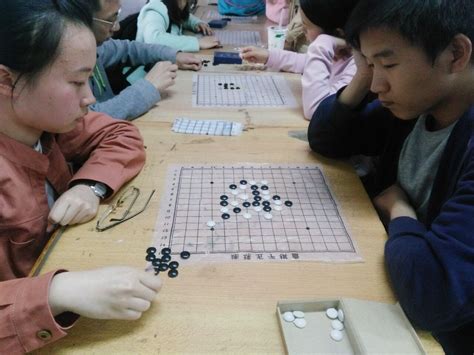 精彩一线五子连珠 棋逢对手第一届公卫杯五子棋大赛成功举办 南华大学 新闻网