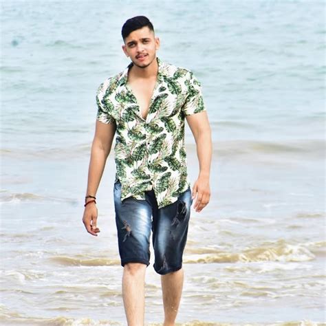 Jd Jaydeep1222 • Threads Say More