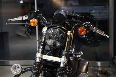 할리데이비슨 Led 라이트 교체하기883 선택이아니라필수같은 네이버 블로그