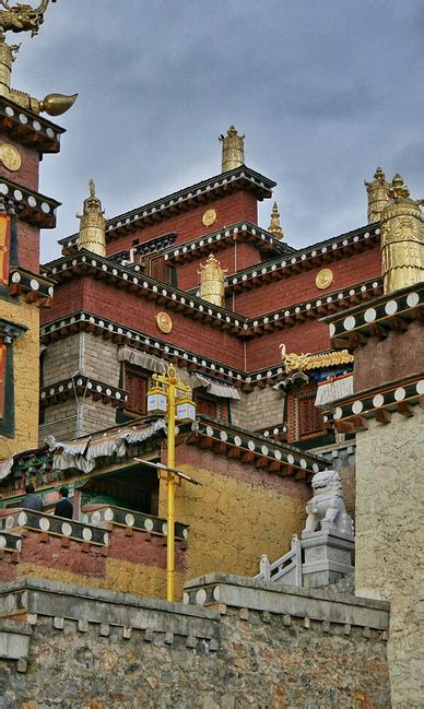 松赞林寺大殿松赞林像松赞林摄影大山谷图库