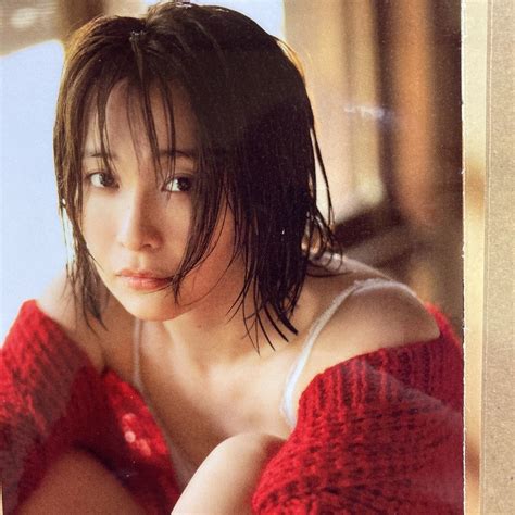 代購代標第一品牌－樂淘letao－山崎真実 ラミネート加工 6ページ3枚 37歳の美裸公開 週刊大衆グラビア 切り抜き 他商品とのまとめて発送