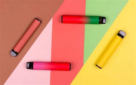 A Beginners Guide To Using Disposable Vapes Tips And Tricks