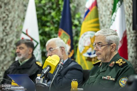 جلسه هیئت امنای بنیاد حفظ آثار و نشر ارزش‌های دفاع مقدس