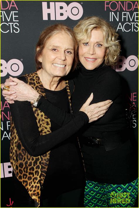 Jane Fonda Hates The Reason She Got Plastic Surgery Photo 4150648